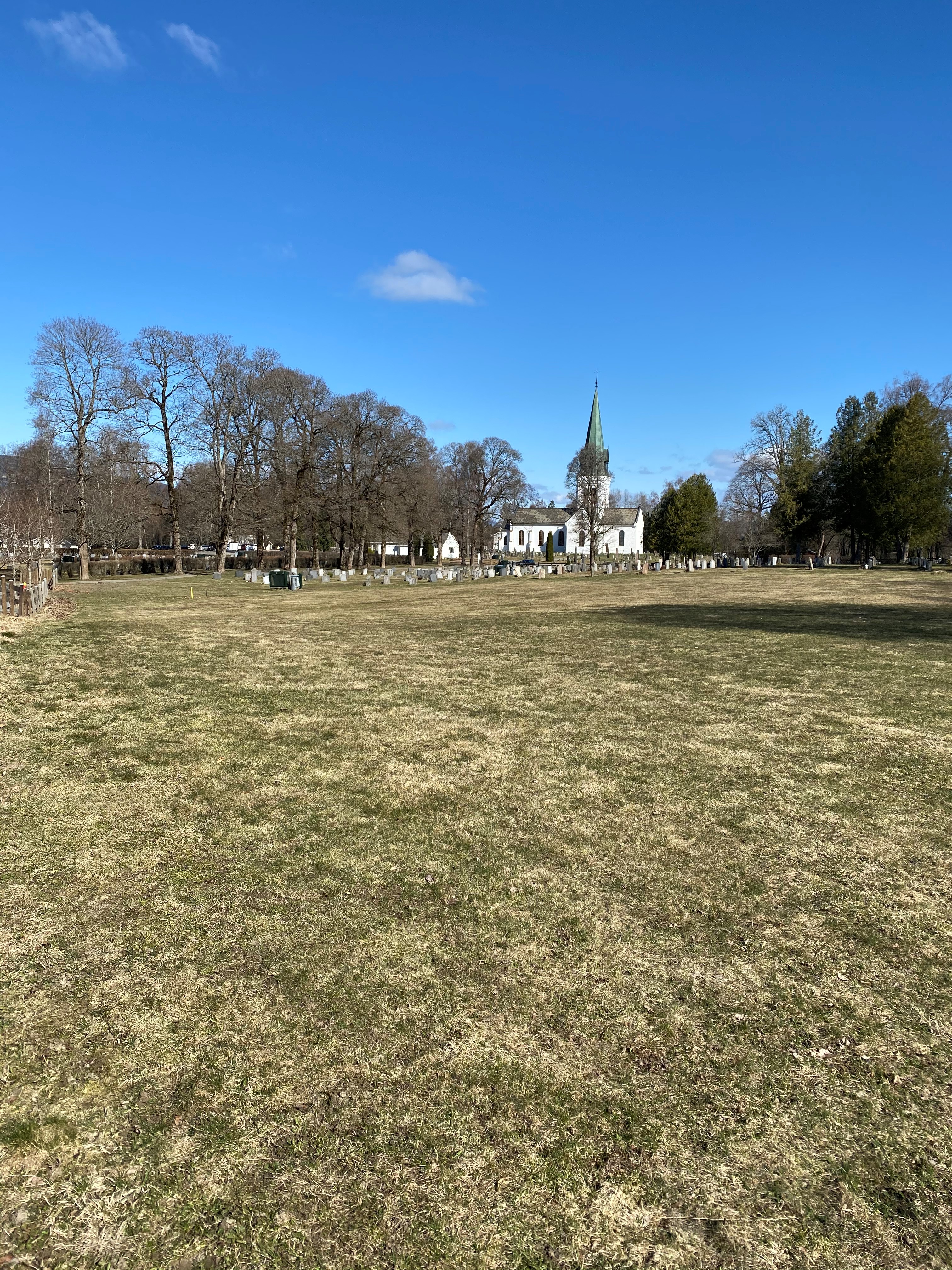 Navnet minnelund - Eidsvoll og Hurdal kirkelige fellesråd